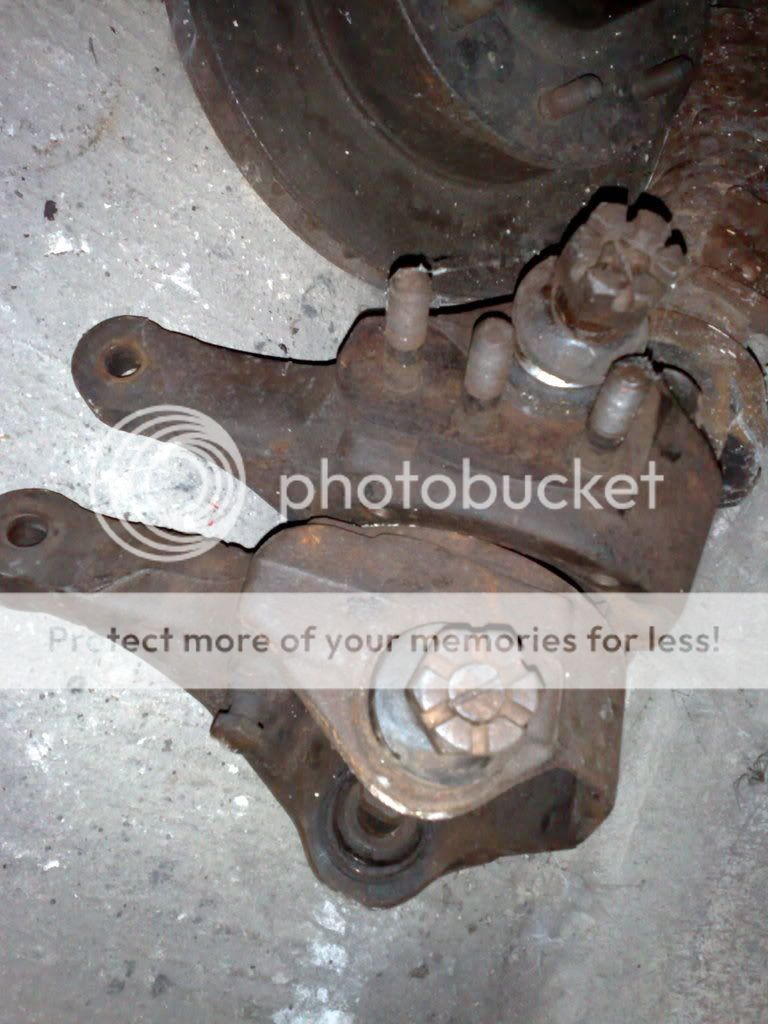 SoCal D44 parts from 8 lug HD housing | Pirate 4x4